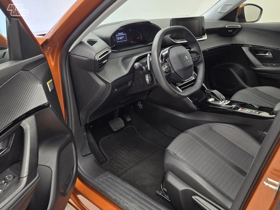 Peugeot 2008 2021 in Vilnius, with an engine capacity of 1.20 L and mileage of 73 thousand km for 14990 €, photo 10 on AUTOMOTO.COM.LV