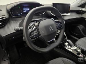 Peugeot 2008 2021 in Vilnius, with an engine capacity of 1.20 L and mileage of 73 thousand km for 14990 €, photo 11 on AUTOMOTO.COM.LV