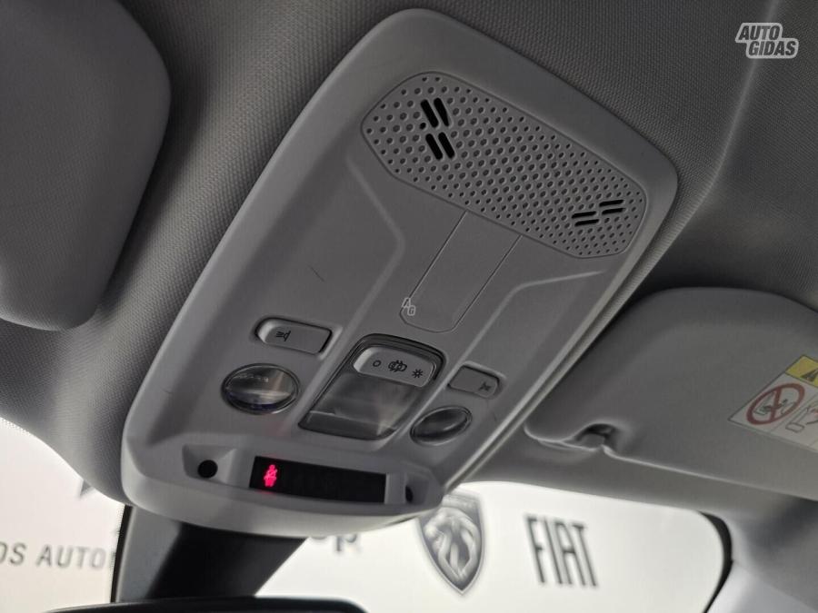Peugeot 2008 2021 in Vilnius, with an engine capacity of 1.20 L and mileage of 73 thousand km for 14990 €, photo 15 on AUTOMOTO.COM.LV