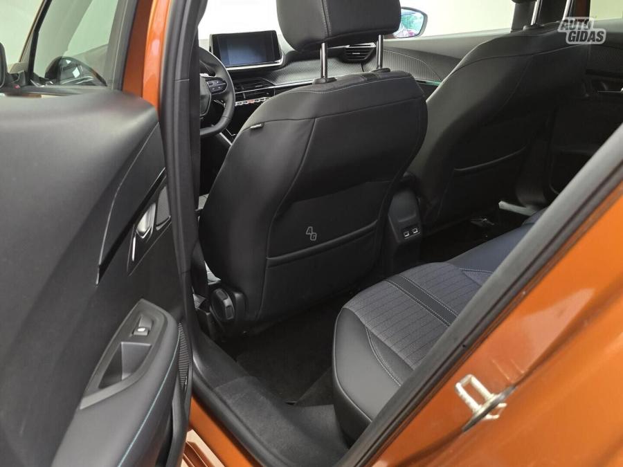 Peugeot 2008 2021 in Vilnius, with an engine capacity of 1.20 L and mileage of 73 thousand km for 14990 €, photo 27 on AUTOMOTO.COM.LV