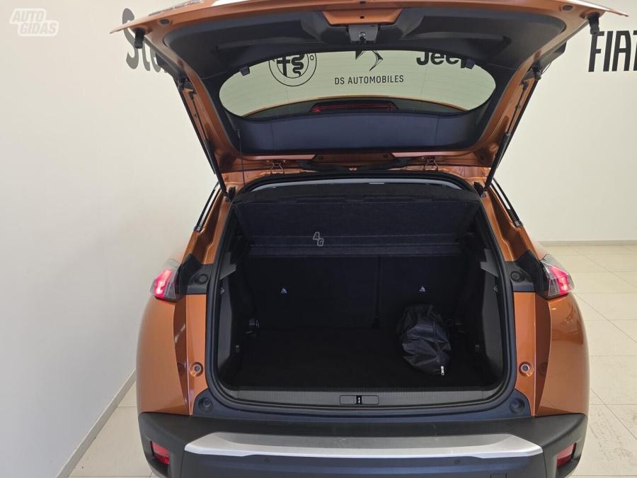 Peugeot 2008 2021 in Vilnius, with an engine capacity of 1.20 L and mileage of 73 thousand km for 14990 €, photo 36 on AUTOMOTO.COM.LV