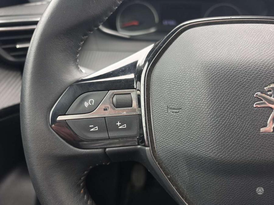 Peugeot 2008 2021 Klaipėda, ar dzinēja tilpumu 1.20 L un nobraukumu 54 tūkst. km par 13500 €, foto 17 vietnē AUTOMOTO.COM.LV