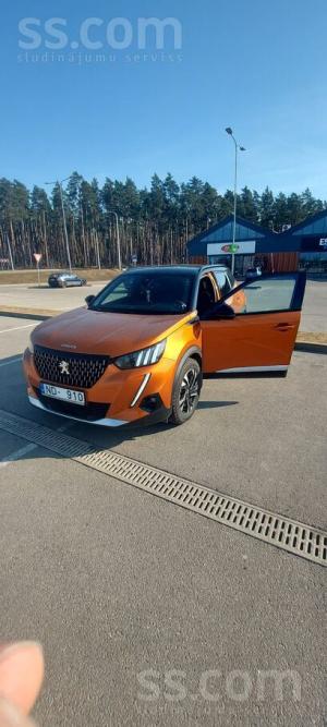 Peugeot 2008 2022 Rīga, ar dzinēja tilpumu 1.50 L un nobraukumu 75 tūkst. km par 19150 €, foto  vietnē AUTOMOTO.COM.LV