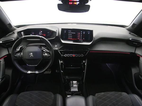 Peugeot 2008 2022 in Vilnius, with an engine capacity of 1.20 L and mileage of 105 thousand km for 16599 €, photo 2 on AUTOMOTO.COM.LV