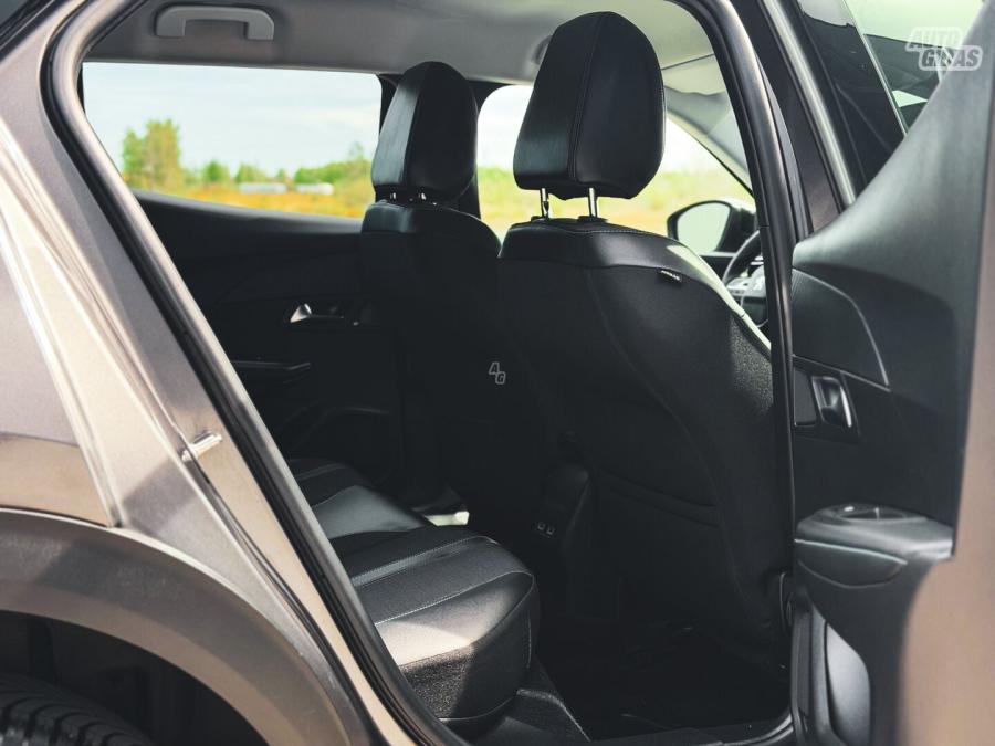 Peugeot 2008 2022 Šauļi, ar dzinēja tilpumu 1.50 L un nobraukumu 178 tūkst. km par 15999 €, foto 32 vietnē AUTOMOTO.COM.LV