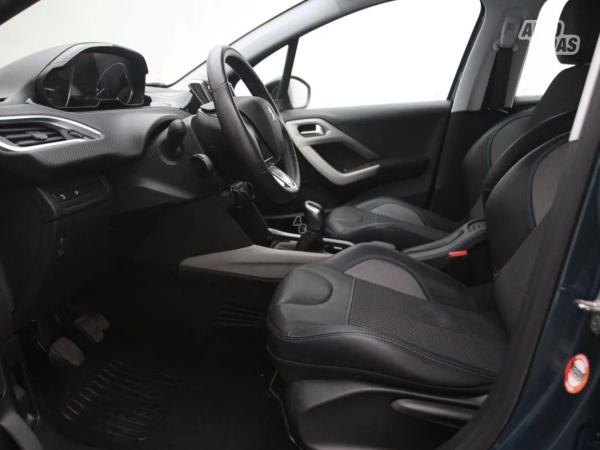 Zaļš Peugeot 2008 2016 Viļņa, ar dzinēja tilpumu 1.20 L un nobraukumu 160 tūkst. km par 7699 €, foto 4 vietnē AUTOMOTO.COM.LV