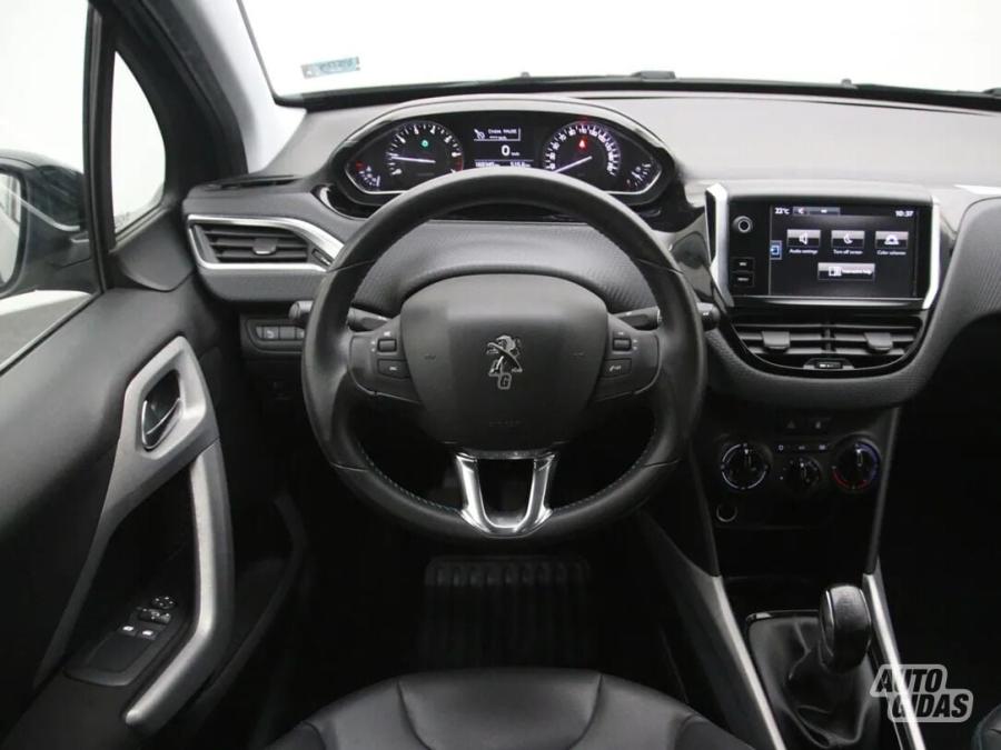 Zaļš Peugeot 2008 2016 Viļņa, ar dzinēja tilpumu 1.20 L un nobraukumu 160 tūkst. km par 7699 €, foto 18 vietnē AUTOMOTO.COM.LV