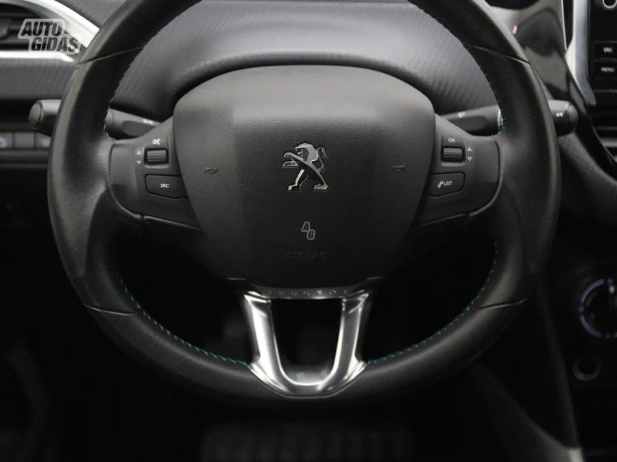 Zaļš Peugeot 2008 2016 Viļņa, ar dzinēja tilpumu 1.20 L un nobraukumu 160 tūkst. km par 7699 €, foto 19 vietnē AUTOMOTO.COM.LV