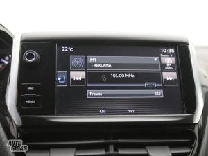 Zaļš Peugeot 2008 2016 Viļņa, ar dzinēja tilpumu 1.20 L un nobraukumu 160 tūkst. km par 7699 €, foto 23 vietnē AUTOMOTO.COM.LV