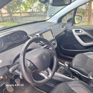 Zaļš Peugeot 2008 2016 Tauragė, ar dzinēja tilpumu 1.56 L un nobraukumu 254 tūkst. km par 4900 €, foto 9 vietnē AUTOMOTO.COM.LV