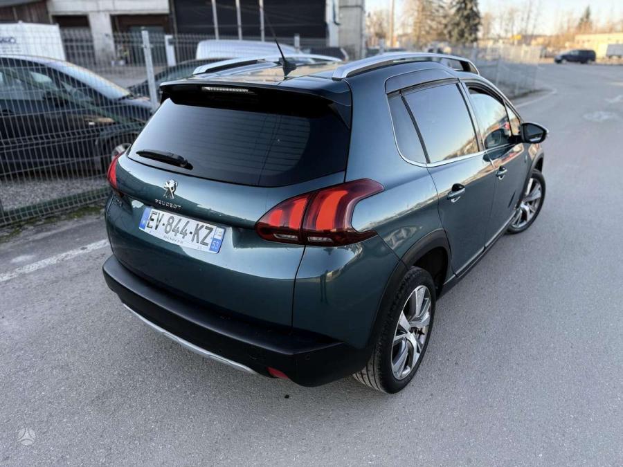 Green Peugeot 2008 2018 in Ukmerge, with an engine capacity of 1.56 L and mileage of 206 thousand km for 6750 €, photo 6 on AUTOMOTO.COM.LV