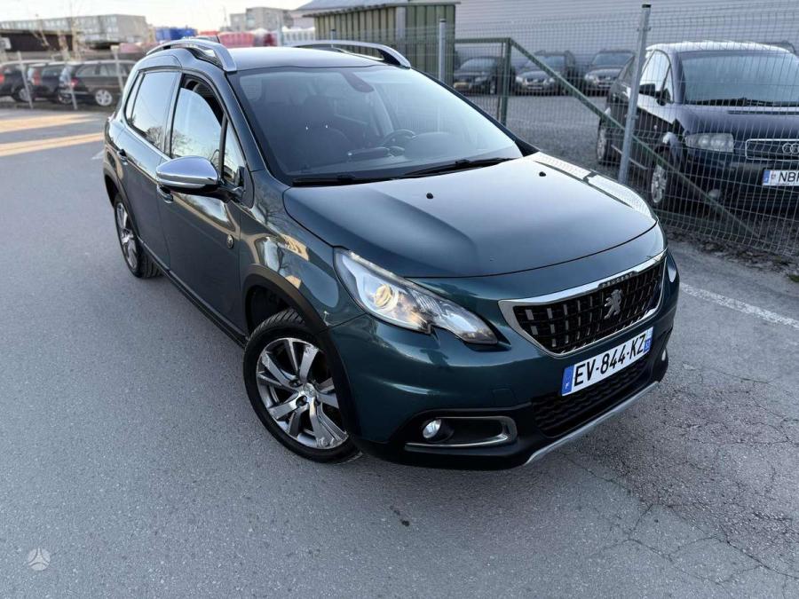 Green Peugeot 2008 2018 in Ukmerge, with an engine capacity of 1.56 L and mileage of 206 thousand km for 6750 €, photo 9 on AUTOMOTO.COM.LV