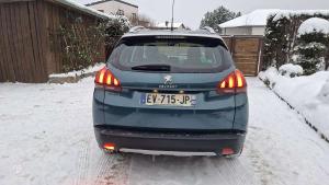 Green Peugeot 2008 2018 in Kaunas, with an engine capacity of 1.20 L and mileage of 202 thousand km for 6200 €, photo 9 on AUTOMOTO.COM.LV