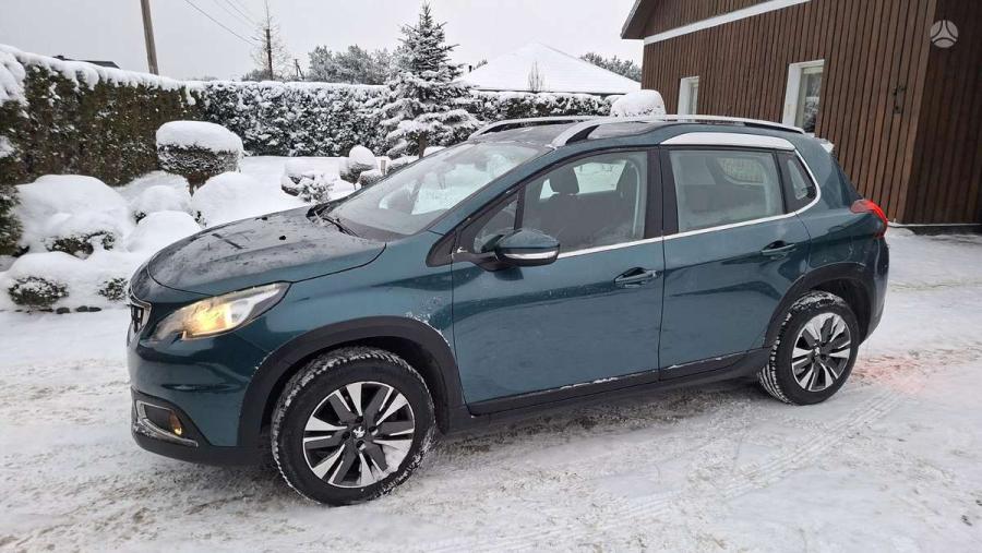 Green Peugeot 2008 2018 in Kaunas, with an engine capacity of 1.20 L and mileage of 202 thousand km for 6200 €, photo 37 on AUTOMOTO.COM.LV