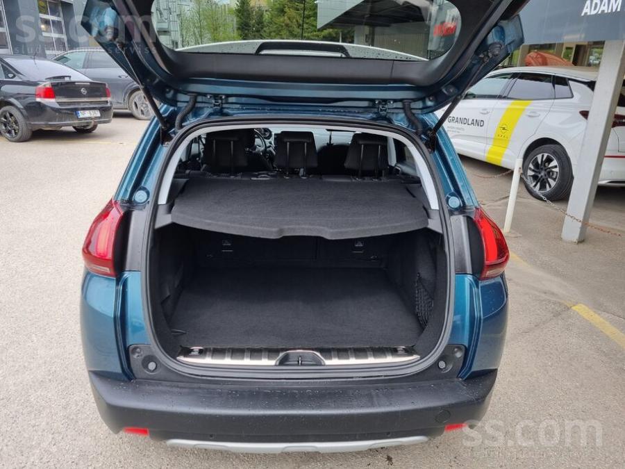 Zaļš Peugeot 2008 2018 Rīga, ar dzinēja tilpumu 1.20 L un nobraukumu 30 tūkst. km par 9700 €, foto 6 vietnē AUTOMOTO.COM.LV