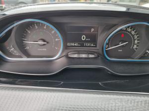 Zaļš Peugeot 2008 2018 Rīga, ar dzinēja tilpumu 1.20 L un nobraukumu 30 tūkst. km par 9700 €, foto 10 vietnē AUTOMOTO.COM.LV