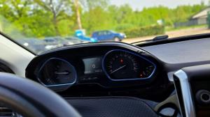 Zaļš Peugeot 2008 2018 Rīga, ar dzinēja tilpumu 1.20 L un nobraukumu 168 tūkst. km par 9990 €, foto 5 vietnē AUTOMOTO.COM.LV