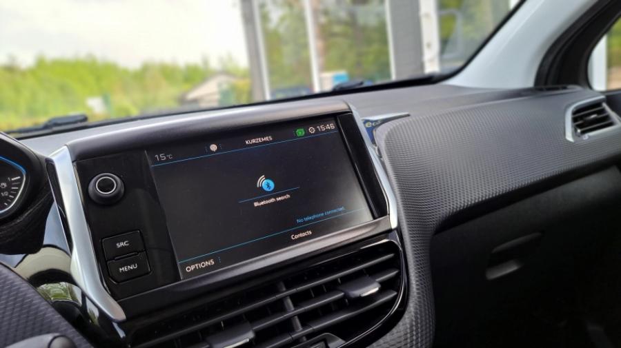 Zaļš Peugeot 2008 2018 Rīga, ar dzinēja tilpumu 1.20 L un nobraukumu 168 tūkst. km par 9990 €, foto 17 vietnē AUTOMOTO.COM.LV
