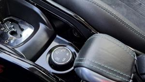 Zaļš Peugeot 2008 2018 Rīga, ar dzinēja tilpumu 1.20 L un nobraukumu 168 tūkst. km par 9990 €, foto 34 vietnē AUTOMOTO.COM.LV