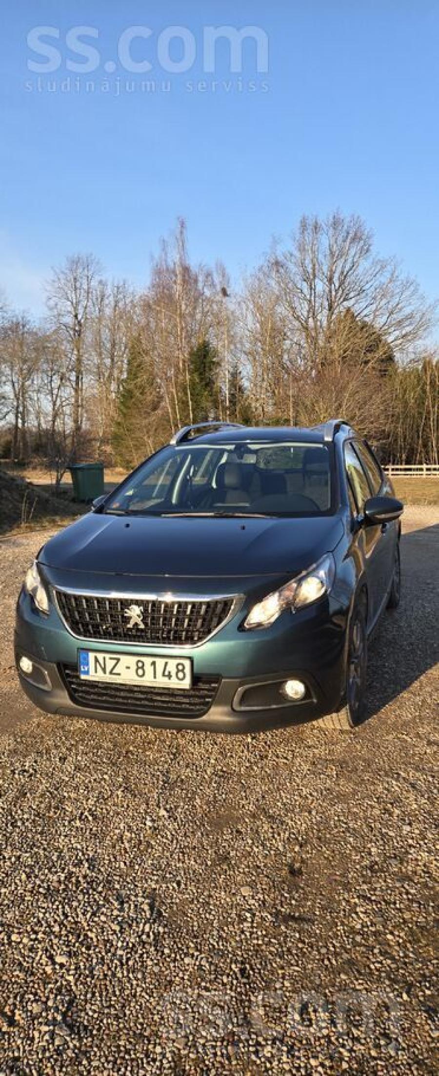 Zaļš Peugeot 2008 2017 Rīga, ar dzinēja tilpumu 1.20 L un nobraukumu 228 tūkst. km par 6440 €, foto 1 vietnē AUTOMOTO.COM.LV