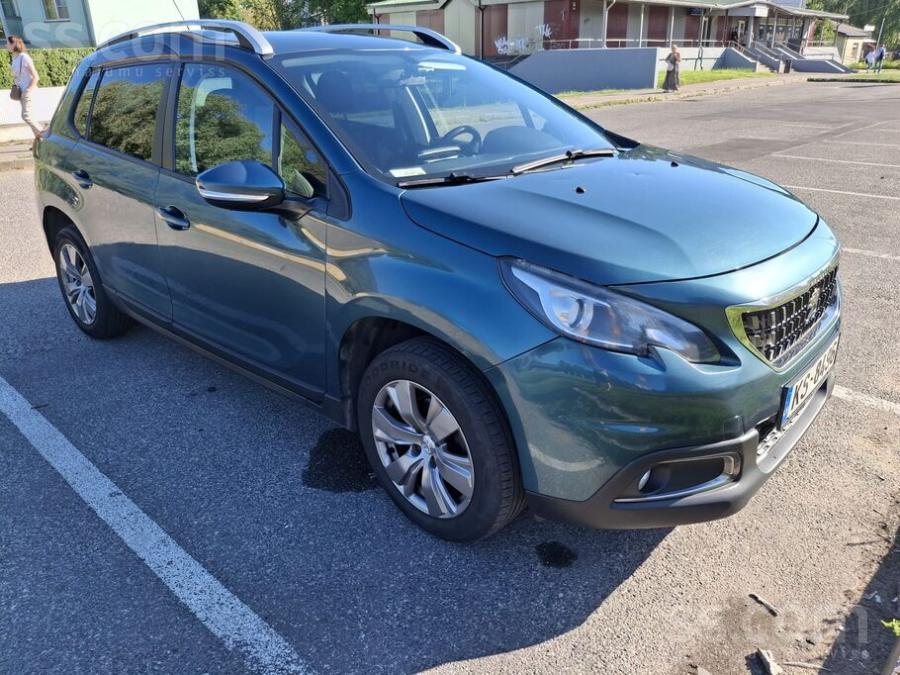 Green Peugeot 2008 2017 in Riga, with an engine capacity of 1.60 L and mileage of 195 thousand km for 5700 €, photo 1 on AUTOMOTO.COM.LV