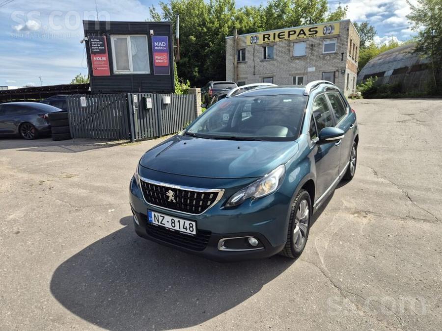 Zaļš Peugeot 2008 2017 Rīga, ar dzinēja tilpumu 1.20 L un nobraukumu 230 tūkst. km par 6490 €, foto 1 vietnē AUTOMOTO.COM.LV
