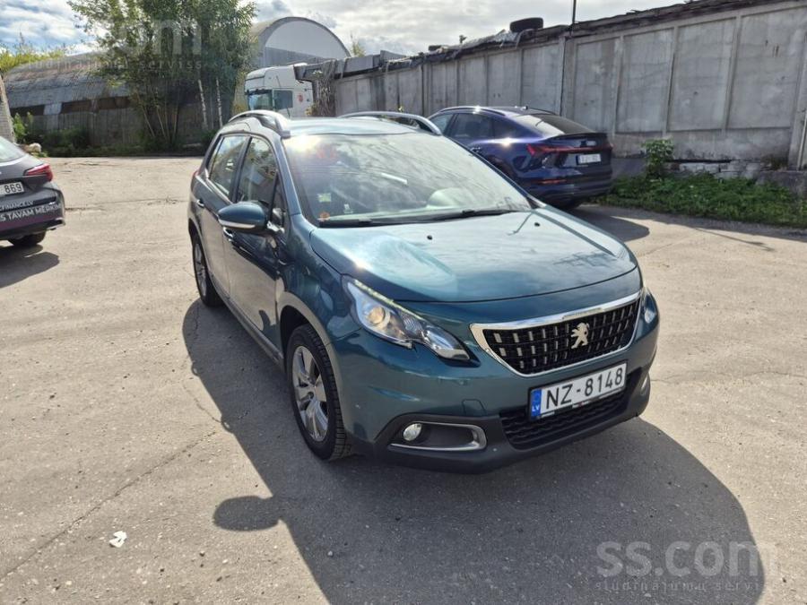 Zaļš Peugeot 2008 2017 Rīga, ar dzinēja tilpumu 1.20 L un nobraukumu 230 tūkst. km par 6490 €, foto 3 vietnē AUTOMOTO.COM.LV