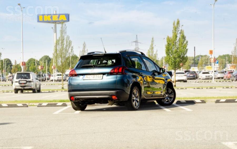 Zaļš Peugeot 2008 2017 Rīga, ar dzinēja tilpumu 1.20 L un nobraukumu 230 tūkst. km par 6490 €, foto 7 vietnē AUTOMOTO.COM.LV