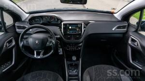 Zaļš Peugeot 2008 2017 Rīga, ar dzinēja tilpumu 1.20 L un nobraukumu 230 tūkst. km par 6490 €, foto 13 vietnē AUTOMOTO.COM.LV