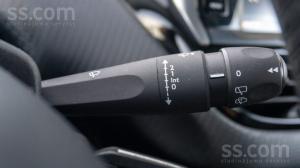 Zaļš Peugeot 2008 2017 Rīga, ar dzinēja tilpumu 1.20 L un nobraukumu 230 tūkst. km par 6490 €, foto 24 vietnē AUTOMOTO.COM.LV