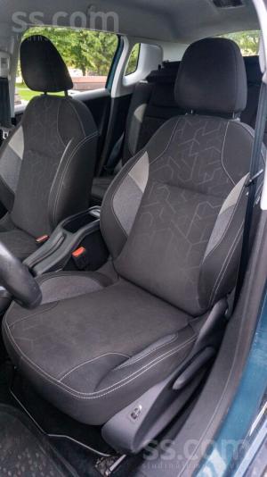Zaļš Peugeot 2008 2017 Rīga, ar dzinēja tilpumu 1.20 L un nobraukumu 230 tūkst. km par 6490 €, foto 28 vietnē AUTOMOTO.COM.LV