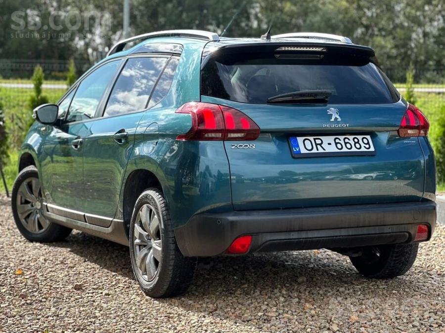 Zaļš Peugeot 2008 2018 Jelgava, ar dzinēja tilpumu 1.20 L un nobraukumu 0 tūkst. km par 6990 €, foto 5 vietnē AUTOMOTO.COM.LV