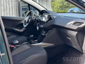 Zaļš Peugeot 2008 2018 Jelgava, ar dzinēja tilpumu 1.20 L un nobraukumu 0 tūkst. km par 6990 €, foto 10 vietnē AUTOMOTO.COM.LV