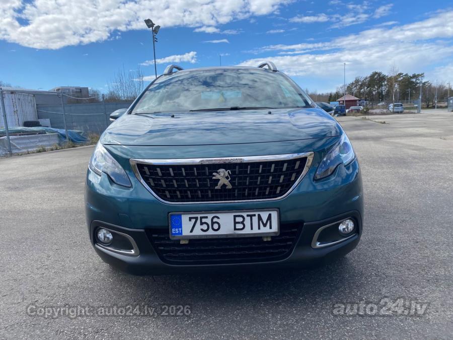 Zaļš Peugeot 2008 2017 Tallina, ar dzinēja tilpumu 1.20 L un nobraukumu 131 tūkst. km par 6880 €, foto 1 vietnē AUTOMOTO.COM.LV