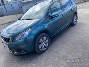 Zaļš Peugeot 2008 2017 Tallina, ar dzinēja tilpumu 1.20 L un nobraukumu 131 tūkst. km par 6880 €, foto 5 vietnē AUTOMOTO.COM.LV