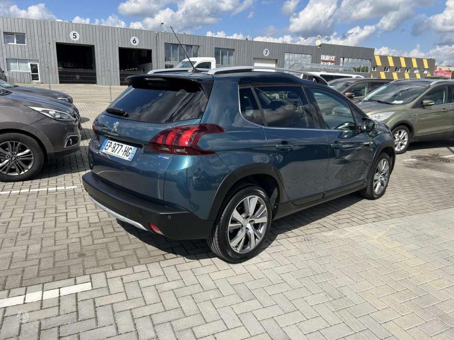 Zaļš Peugeot 2008 2017 Tauragė, ar dzinēja tilpumu 1.20 L un nobraukumu 183 tūkst. km par 6295 €, foto 5 vietnē AUTOMOTO.COM.LV
