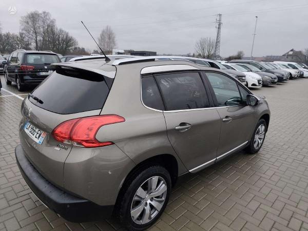 Grey Peugeot 2008 2013 in Taurage, with an engine capacity of 1.56 L and mileage of 229 thousand km for 3999 €, photo 5 on AUTOMOTO.COM.LV