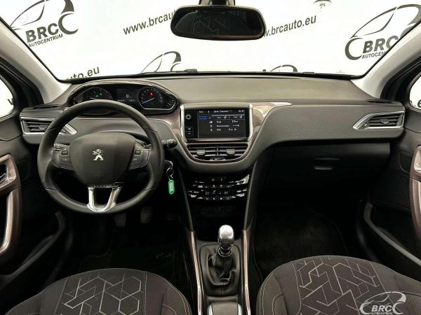 Pelēks Peugeot 2008 2013 Viļņa, ar dzinēja tilpumu 1.56 L un nobraukumu 65 tūkst. km par 6300 €, foto 4 vietnē AUTOMOTO.COM.LV