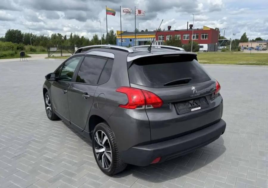 Pelēks Peugeot 2008 2013 Telšiai, ar dzinēja tilpumu 1.20 L un nobraukumu 153 tūkst. km par 5190 €, foto 5 vietnē AUTOMOTO.COM.LV