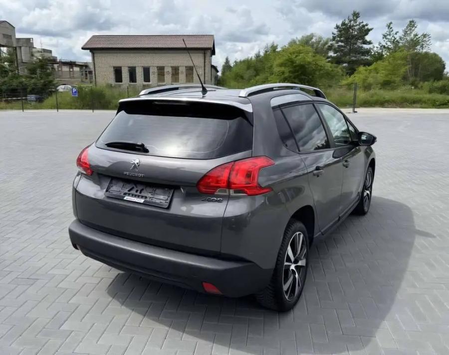 Pelēks Peugeot 2008 2013 Telšiai, ar dzinēja tilpumu 1.20 L un nobraukumu 153 tūkst. km par 5190 €, foto 7 vietnē AUTOMOTO.COM.LV