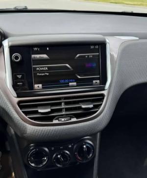 Pelēks Peugeot 2008 2013 Telšiai, ar dzinēja tilpumu 1.20 L un nobraukumu 153 tūkst. km par 5190 €, foto 16 vietnē AUTOMOTO.COM.LV