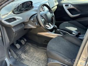 Grey Peugeot 2008 2013 in Riga, with an engine capacity of 1.20 L and mileage of 293 thousand km for 1950 €, photo 7 on AUTOMOTO.COM.LV