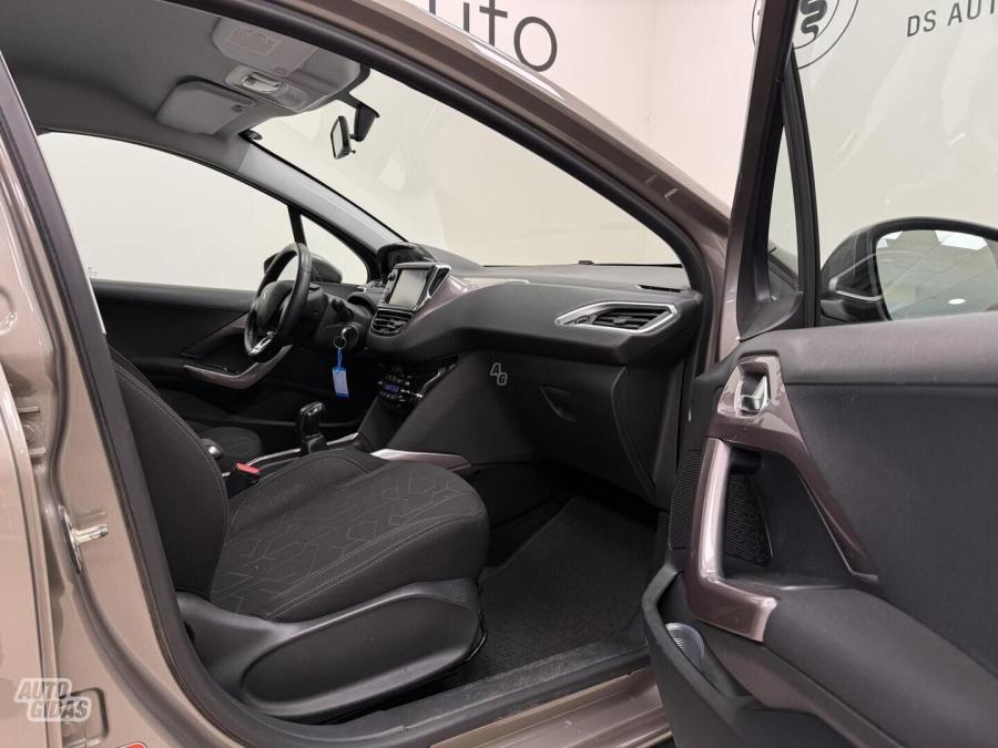 Grey Peugeot 2008 2014 in Vilnius, with an engine capacity of 1.40 L and mileage of 191 thousand km for 4490 €, photo 19 on AUTOMOTO.COM.LV