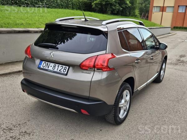 Grey Peugeot 2008 2014 in Jekabpils, with an engine capacity of 1.60 L and mileage of 199 thousand km for 6490 €, photo 7 on AUTOMOTO.COM.LV