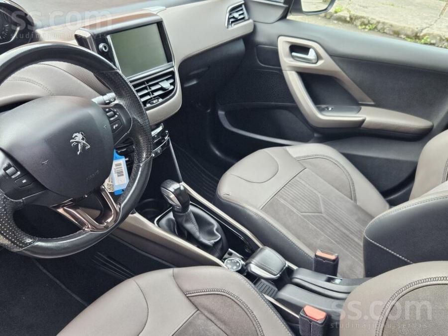 Pelēks Peugeot 2008 2014 Jēkabpils, ar dzinēja tilpumu 1.60 L un nobraukumu 199 tūkst. km par 6490 €, foto 14 vietnē AUTOMOTO.COM.LV