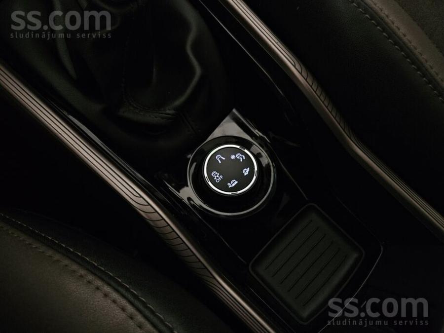 Pelēks Peugeot 2008 2014 Jēkabpils, ar dzinēja tilpumu 1.60 L un nobraukumu 199 tūkst. km par 6490 €, foto 35 vietnē AUTOMOTO.COM.LV