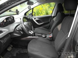 Pelēks Peugeot 2008 2014 Rīga, ar dzinēja tilpumu 1.20 L un nobraukumu 155 tūkst. km par 3650 €, foto 7 vietnē AUTOMOTO.COM.LV