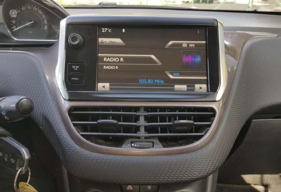Grey Peugeot 2008 2014 in Siauliai, with an engine capacity of 1.56 L and mileage of 273 thousand km for 3650 €, photo 12 on AUTOMOTO.COM.LV