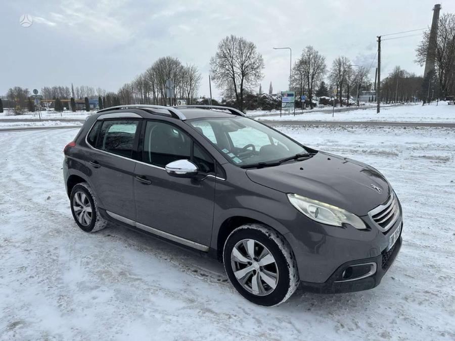 Pelēks Peugeot 2008 2015 Tauragė, ar dzinēja tilpumu 1.20 L un nobraukumu 163 tūkst. km par 4250 €, foto 1 vietnē AUTOMOTO.COM.LV