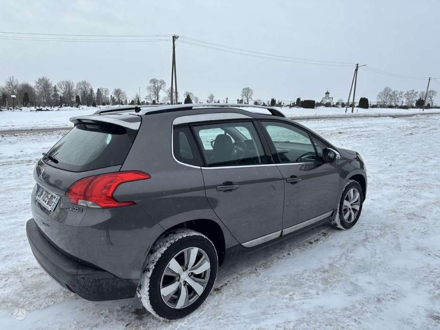 Pelēks Peugeot 2008 2015 Tauragė, ar dzinēja tilpumu 1.20 L un nobraukumu 163 tūkst. km par 4250 €, foto 5 vietnē AUTOMOTO.COM.LV